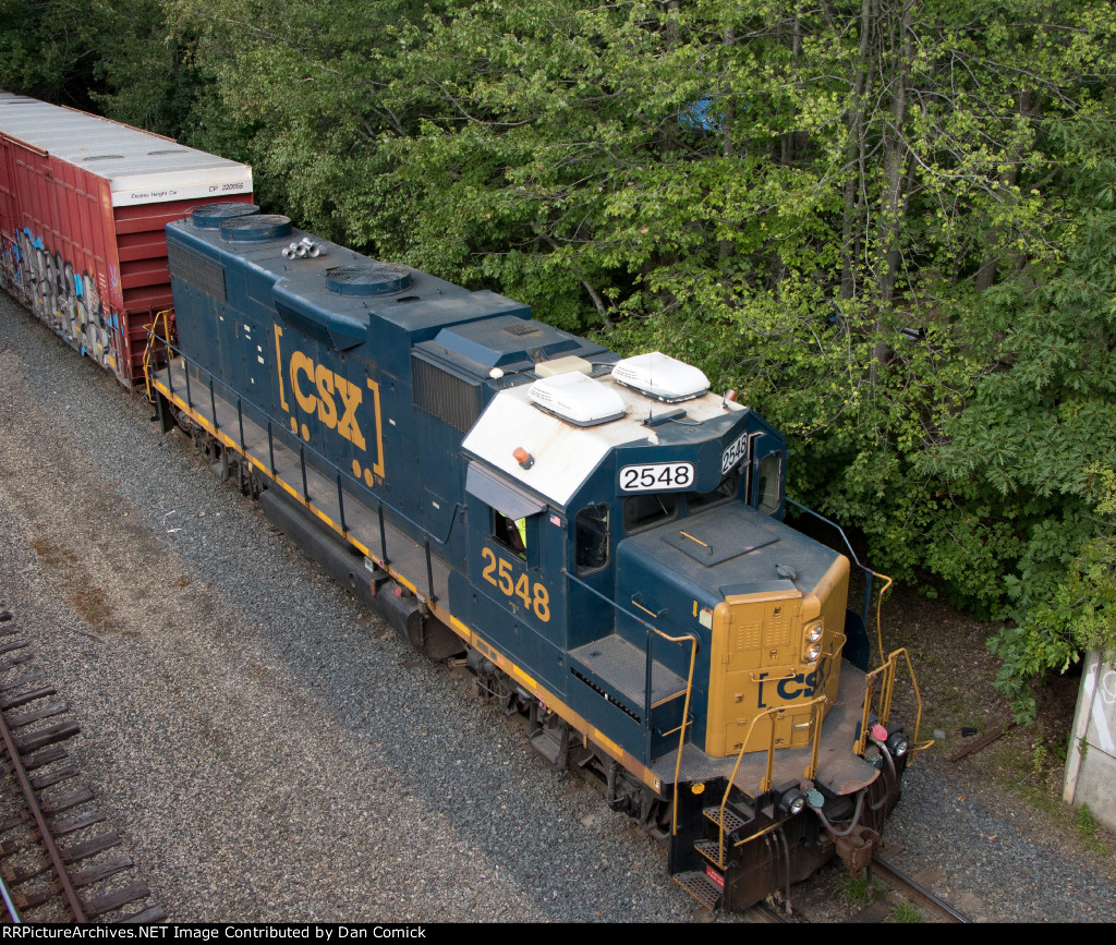 CSXT 2548